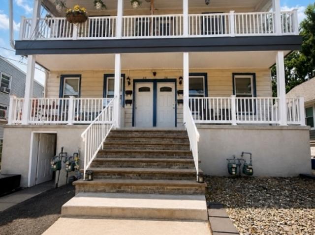 128 Columbus Pl # 1