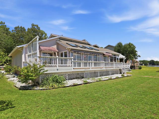128 Crystal Point