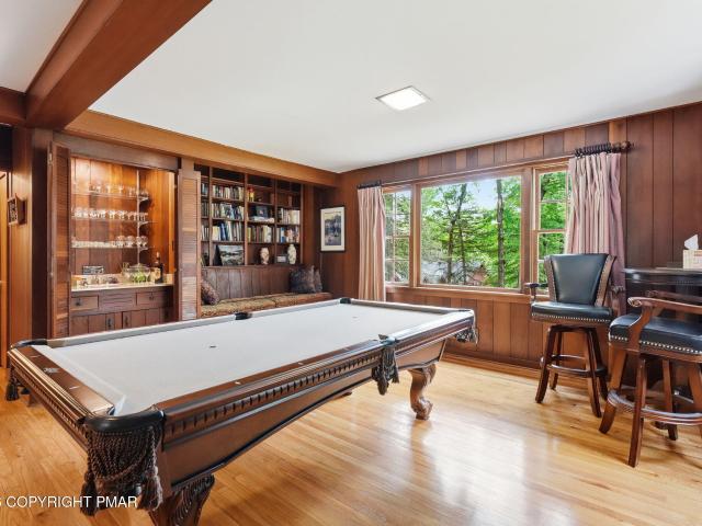 128 Crest Drive