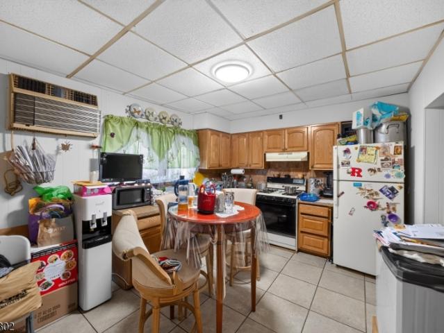 128 Ackerman Ave # 2