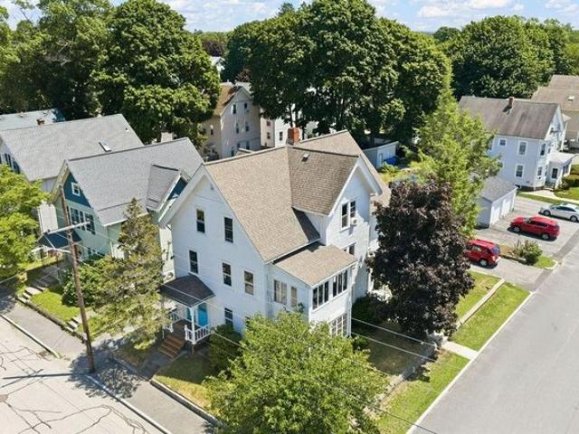 128 Arnold St, Lincoln, RI 02865