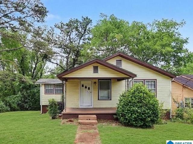 128 Avalon Ave, Hueytown, AL 35023