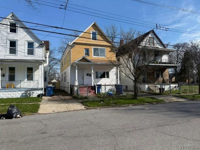 128 Box Avenue