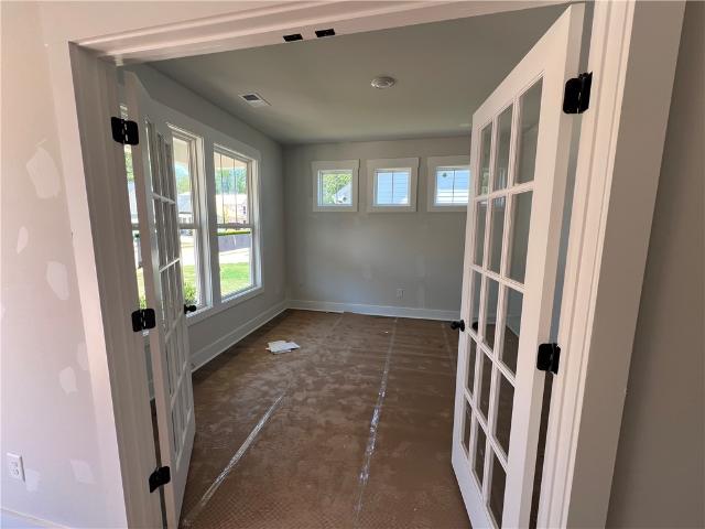 128 Beaverdam Creek Drive