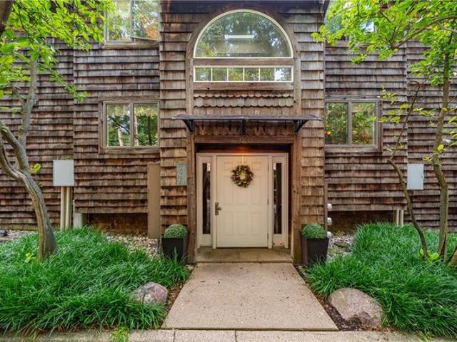 128 Bellaire Ave Apt 204, Dayton, OH 45420