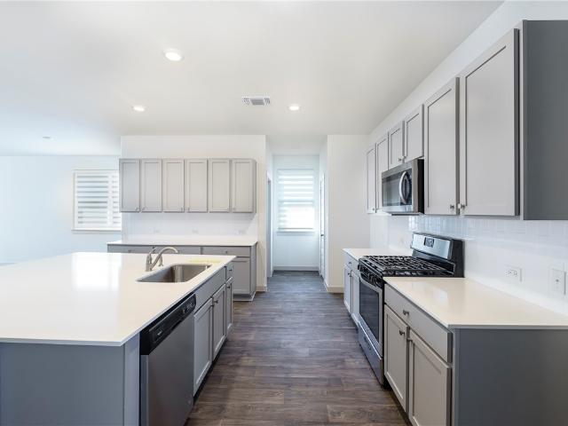 128 Big Sandy Creek Dr, Hutto, TX 78634 | MLS #1777
