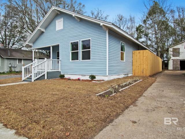 128 Bush Avenue