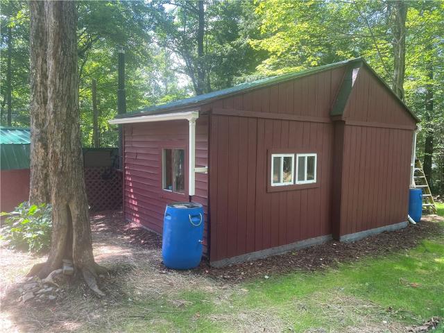 128 Bush Hill Road