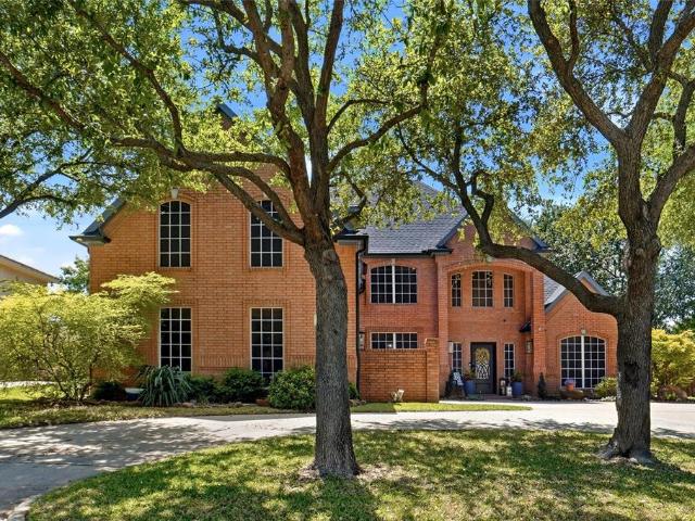 128 Greenhill Trail S
