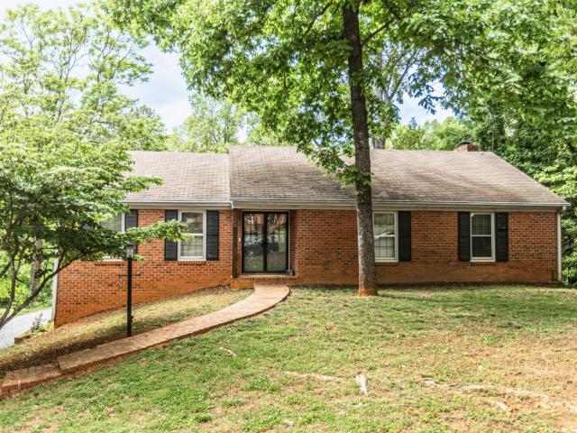 128 Dogwood Place