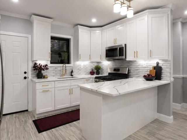 128 E 238th Street