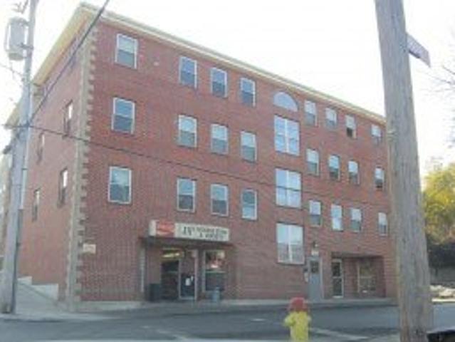 128 Fairmount St 3 beds, 1 full bath