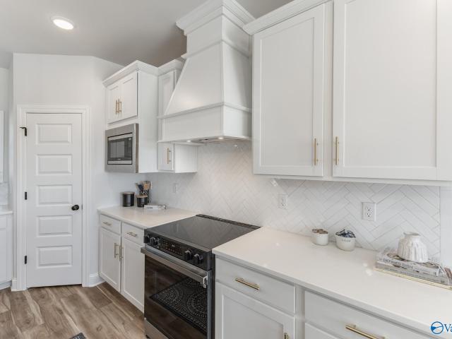 128 Fairways Pass