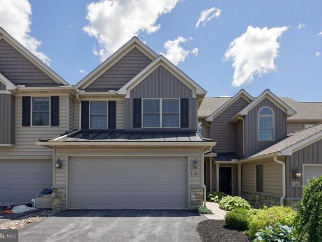 128 Fieldcrest Ln, Ephrata, PA 17522
