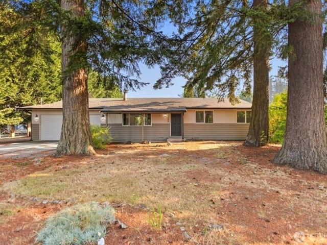 128 Florence St, Arlington, WA 98223