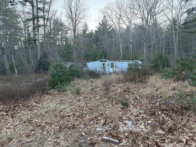 128 Holland Rd, Brimfield, MA 01010