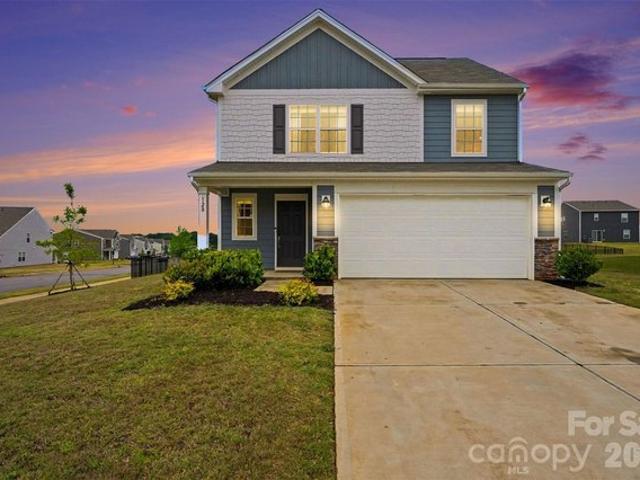 128 Hanging Rock Trl, Statesville, NC 28625