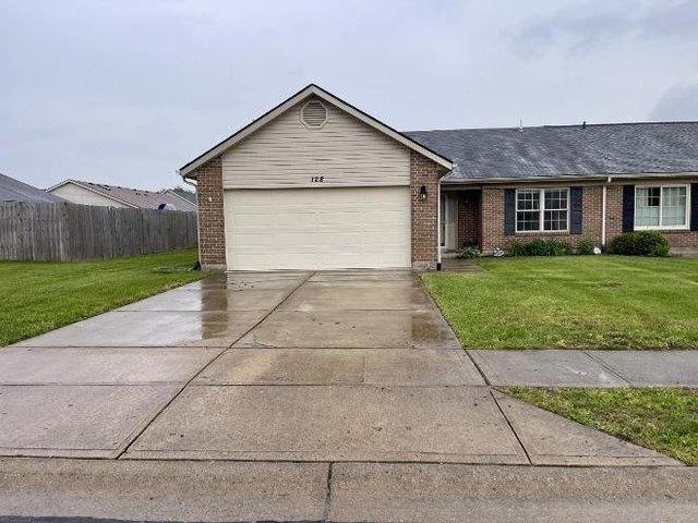 128 Heckman Dr, Englewood, OH 45322