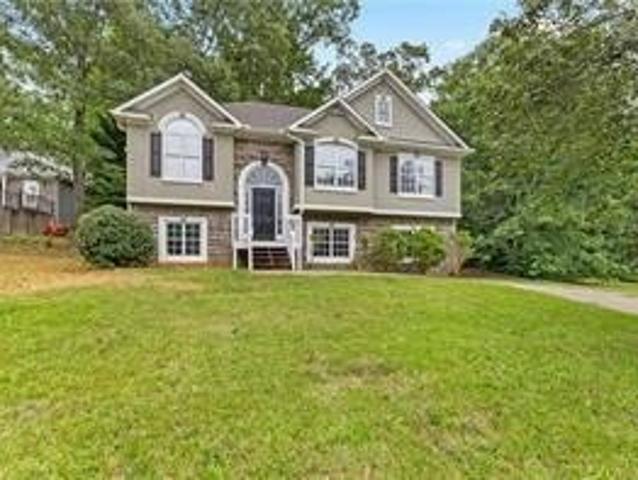 128 Hunters Pointe Ct, Villa Rica, GA 30180