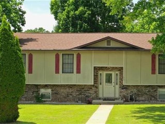 128 Jh Williamson Jr Ct, Saint Robert, MO 65584