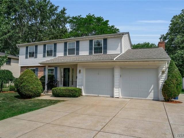 128 Old Farm Cir, Buffalo, NY 14221