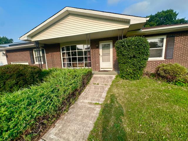 128 Laurie Lane