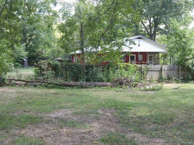 128 Lakeview Lane