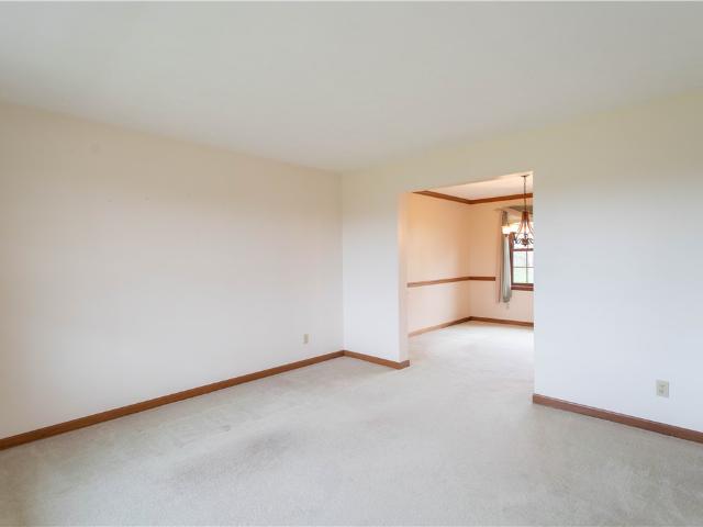 128 Moffett Run Rd