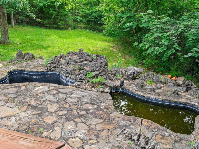 128 Moonvalley Drive