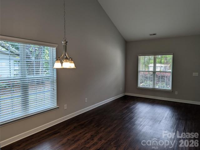 128 Mackwood Drive