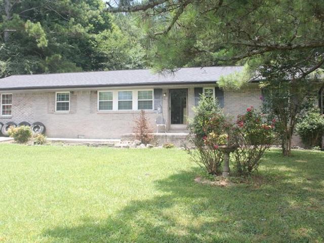 128 N Cherokee Cir, Tunnel Hill, GA 30755