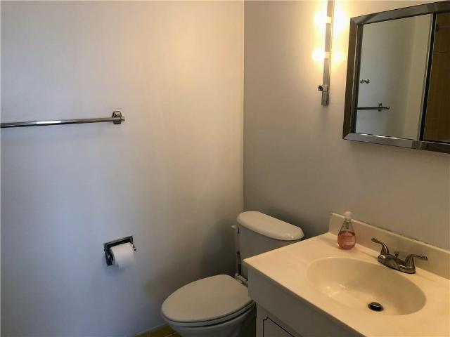 128 N Craig St, Unit 911, Pittsburgh, PA 15213 | MLS #1741