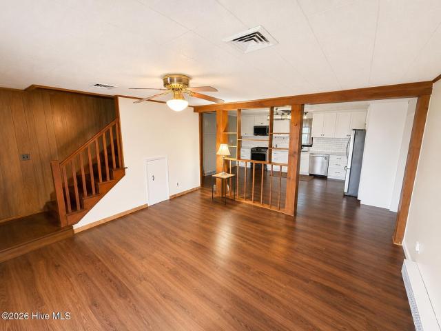 128 N Indiantown Road