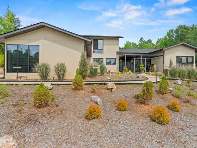 128 Sanctuary Lane