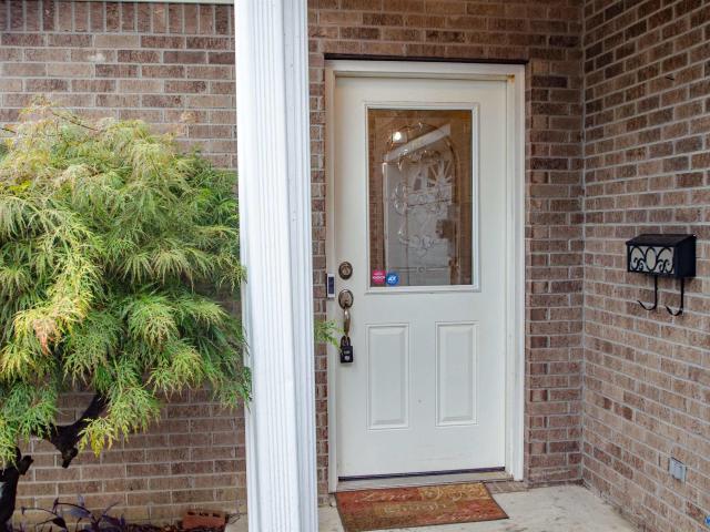 128 Santana Drive