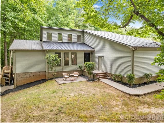 128 Spencer Woods Dr, Dallas, NC 28034