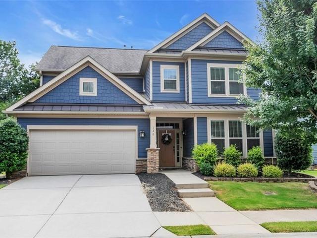 128 Summer Oak Ln, Simpsonville, SC 29680