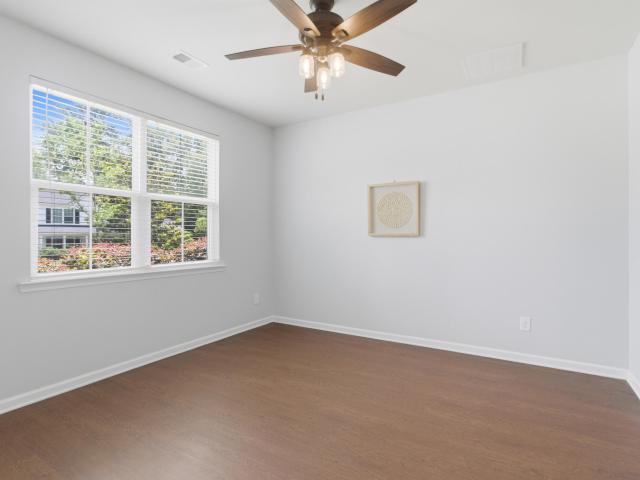 128 Swan Drive