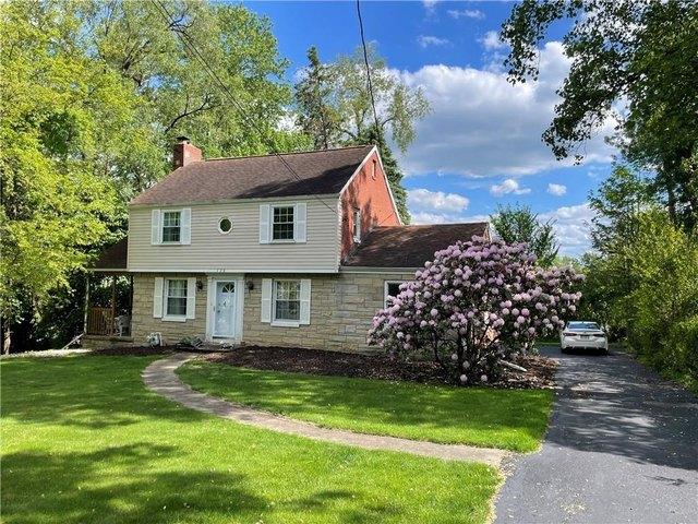 128 Sylvania Dr, Pittsburgh, PA 15236