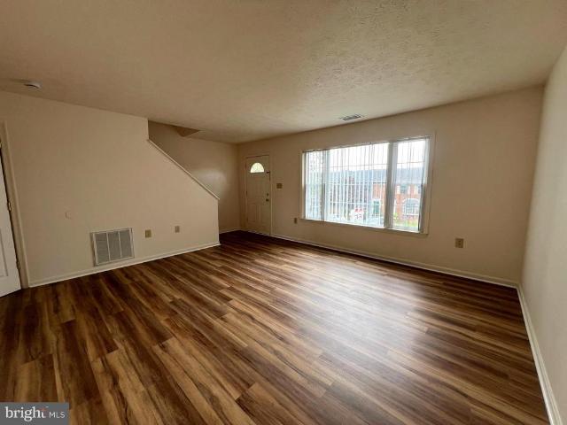 128 Parkside Drive