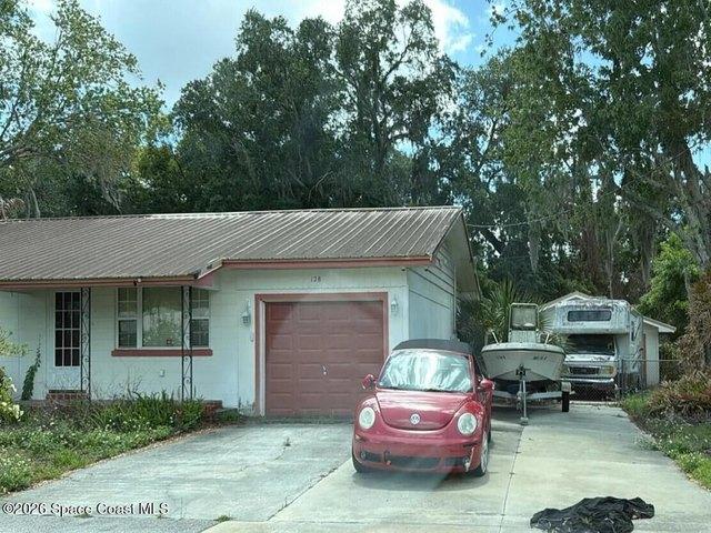 128 Petteway Dr, Lakeland, FL 33805