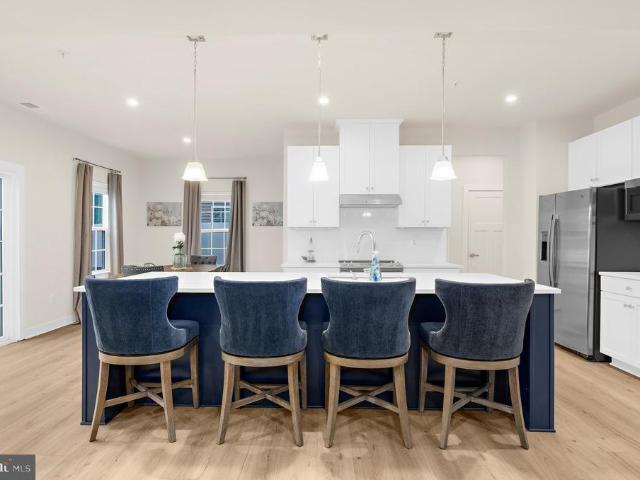 128 Perrys Retreat Blvd