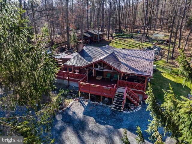 128 Pine Tree Drive