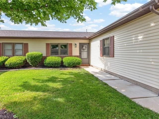 128 Royal Crest Dr Unit G, Seville, OH 44273
