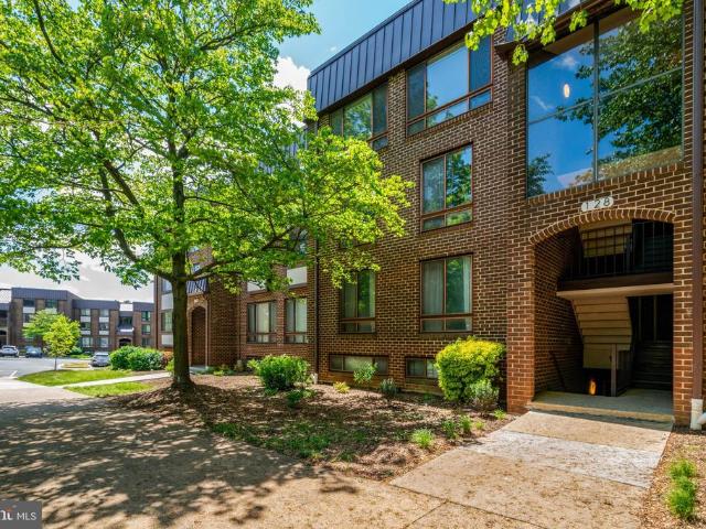 128 Roberts Lane # 400