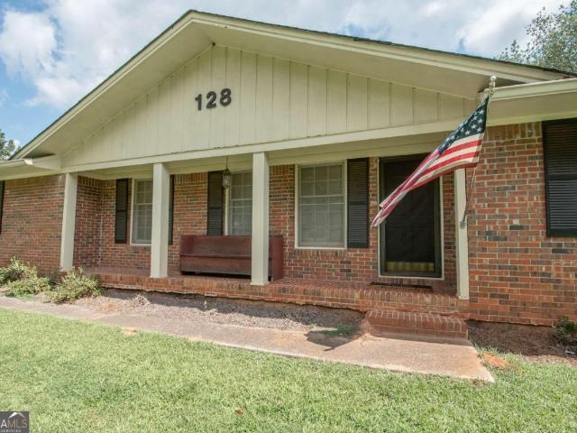 128 Robinhood Drive
