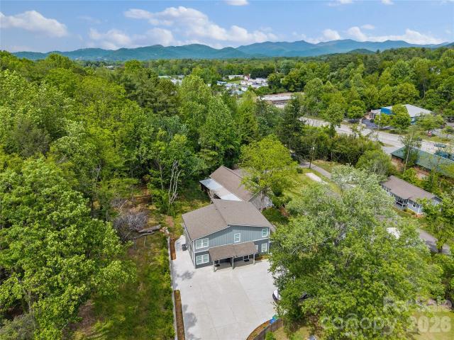 128 Rock Hill Road