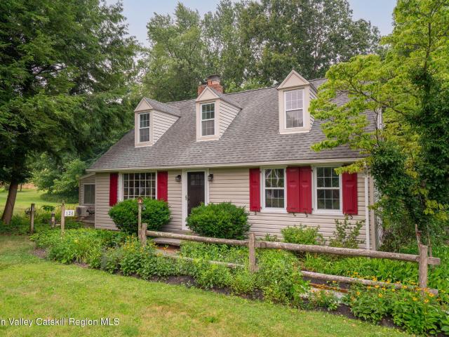 128 Rosa Lane