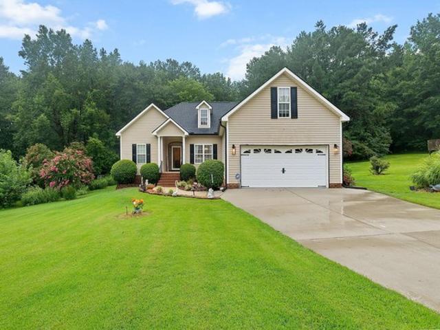 128 Redbud Dr, Clayton, NC 27520