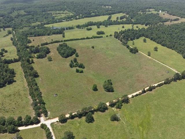 128 Republican Rd, Salem, AR 72576
